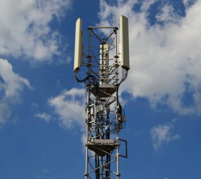 Environmental impacts of digital technology : 5-year trends and 5G ... Environmental impacts of digital technology : 5-year trends and 5G ...